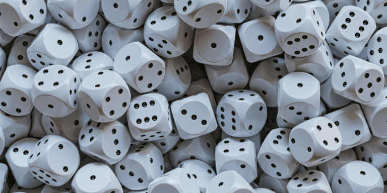 5 skønne (og gratis) spil, I kan spille med terninger - Spilbræt.dk